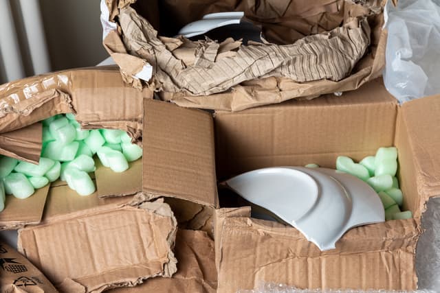 International Removals Insurance – Protecting Your Belongings ...